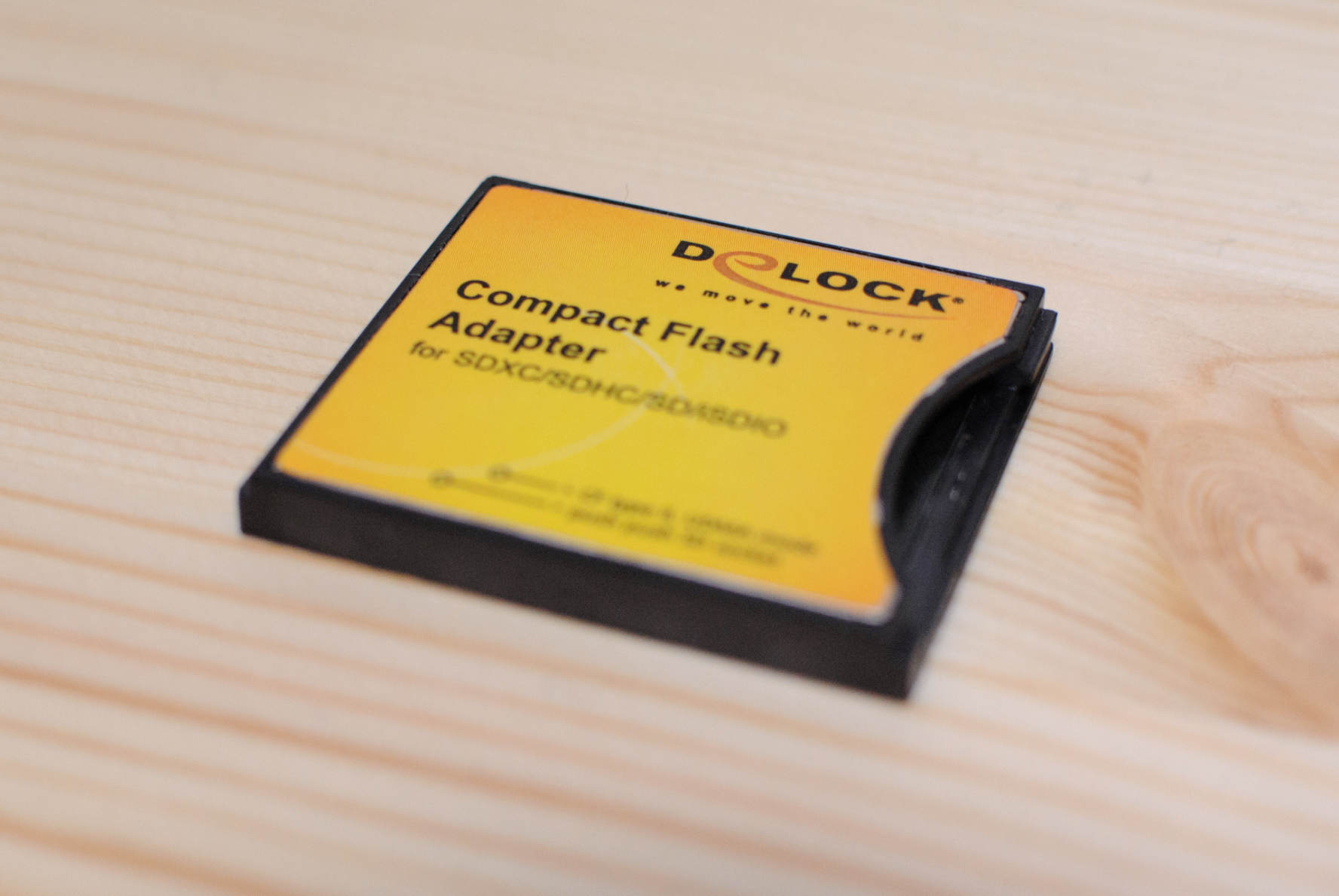 Eye-fiも使える！SDカード⇒CF変換アダプタ「DeLOCK Compact Flash Adapter」が便利！古いカメラ御用達です！ | かめらとブログ。