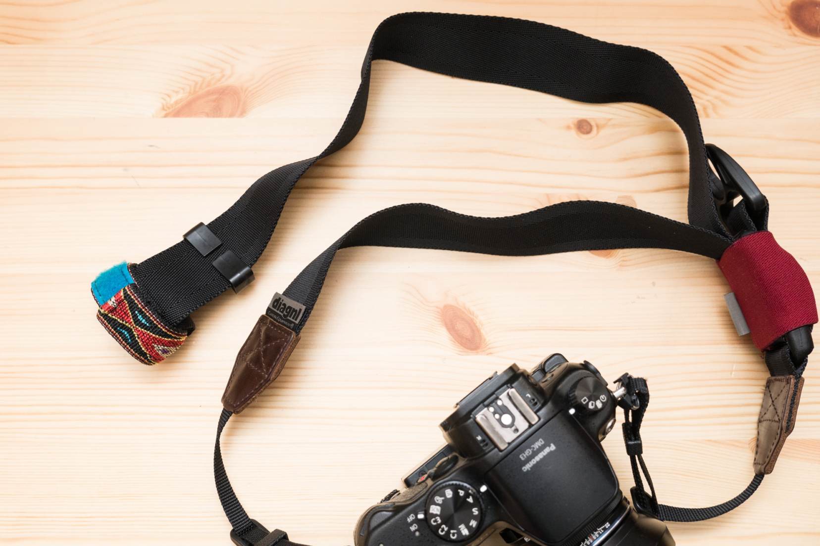 diagnlの伸縮自在な「Ninja Camera Strap(ニンジャカメラストラップ）」レビュー！2年使ってみたけどやっぱり便利 | かめらとブログ。