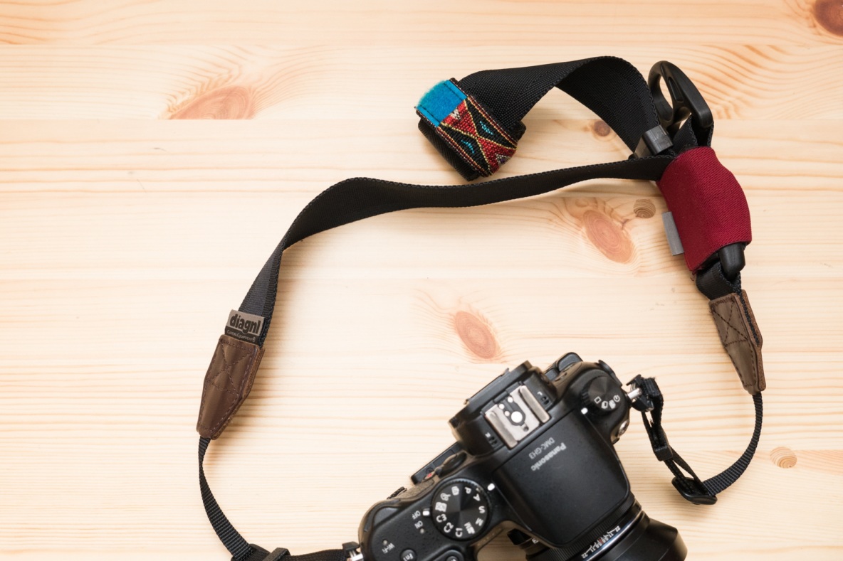 diagnlの伸縮自在な「Ninja Camera Strap(ニンジャカメラストラップ）」レビュー！2年使ってみたけどやっぱり便利 | かめらとブログ。
